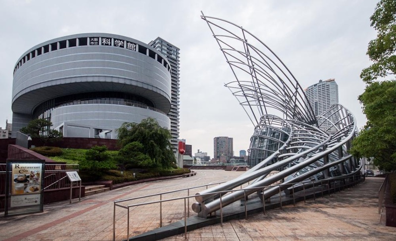 8 Ways to Use Architectural Metals for a Strong Visual Impact
