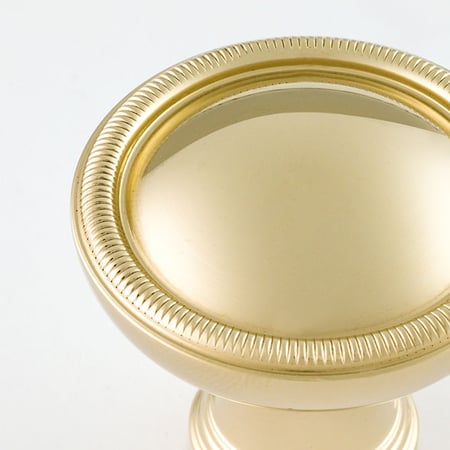 4 Elegant Mouldings and Finishing Ideas in Copper, Bronze & Brass